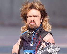 Portal Exibidor - Peter Dinklage é elogiado pelo elenco de "Pixels"